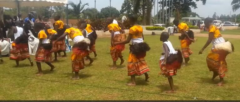 Baganda People of Uganda: History, Culture and Traditions - Zaarite-Kunzaar